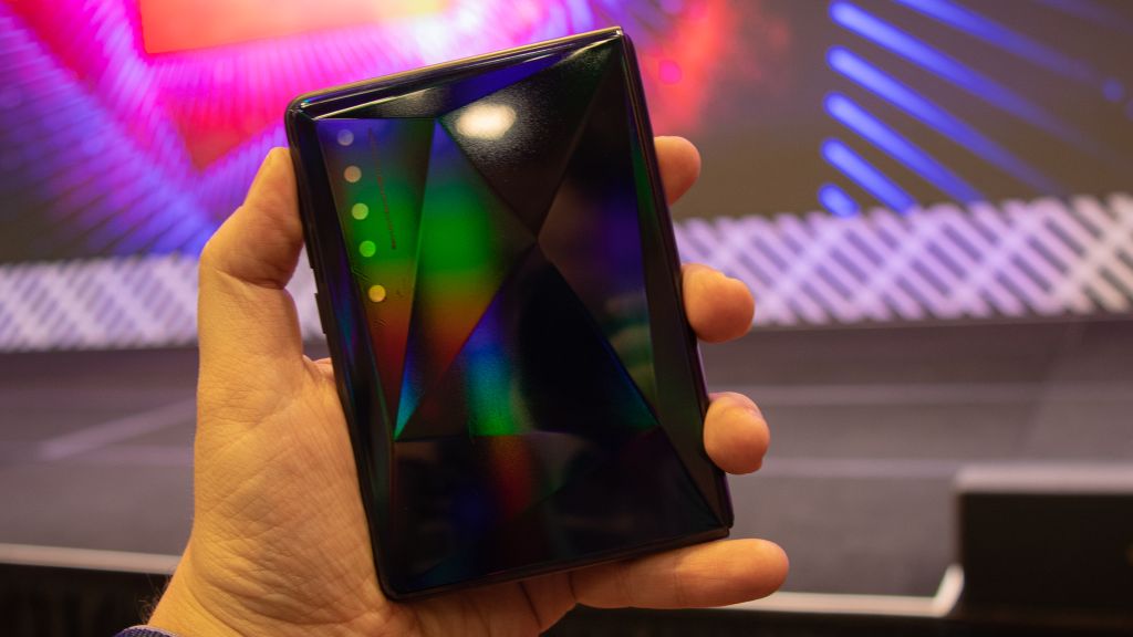 The TCL foldable phone may be the most important smartphone at CES 2020 ...