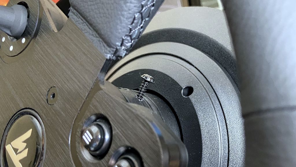 Thrustmaster TX leather edition racing wheel review: Smooth and ...