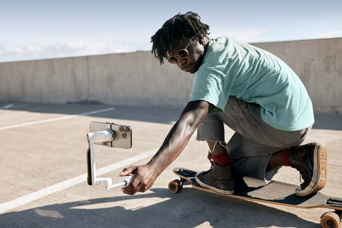 Insta360 Flow phone gimbal is a selfie stick on steroids you may ...