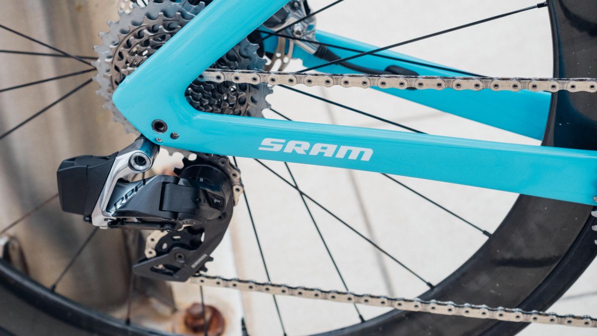 Elisa Balsamo's bike: What is the former world champion racing in 2023 ...