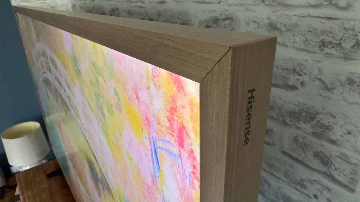 Hisense Canvas 55-inch TV review: looks a million dollars but ends up ...