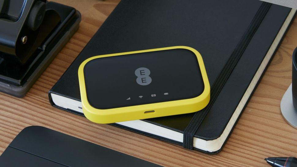 EE reveals new 4GEE Wi-Fi and Wi-Fi Mini wonder devices | TechRadar
