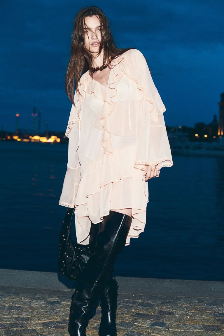 9 Trendy Items I'm Buying to Enhance My Outfits This Fall | Who What Wear