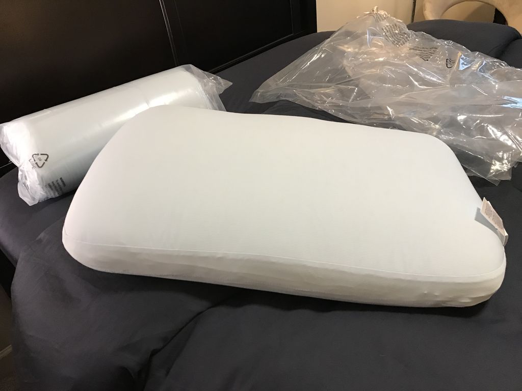 Casper Hybrid Pillow with Snow Technology Review 2025 | Tom's Guide