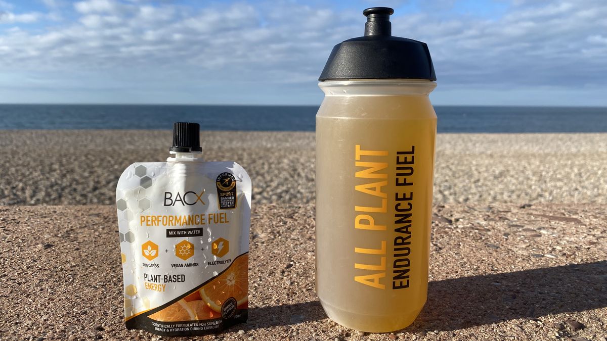 The best active nutrition 2026: gels, bars, and drinks tested | Advnture