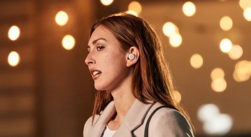 Comcast unveils Ultra-Low Lag tech that reduces latency to 'faster than ...