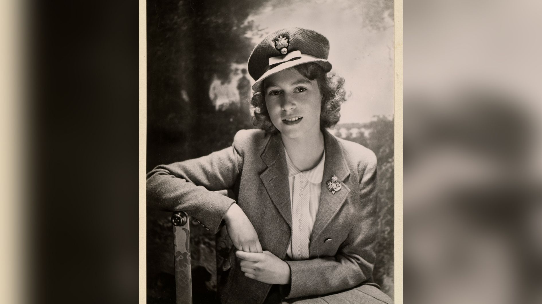 New exhibition at Buckingham Palace unveils stories behind 100 years of ...