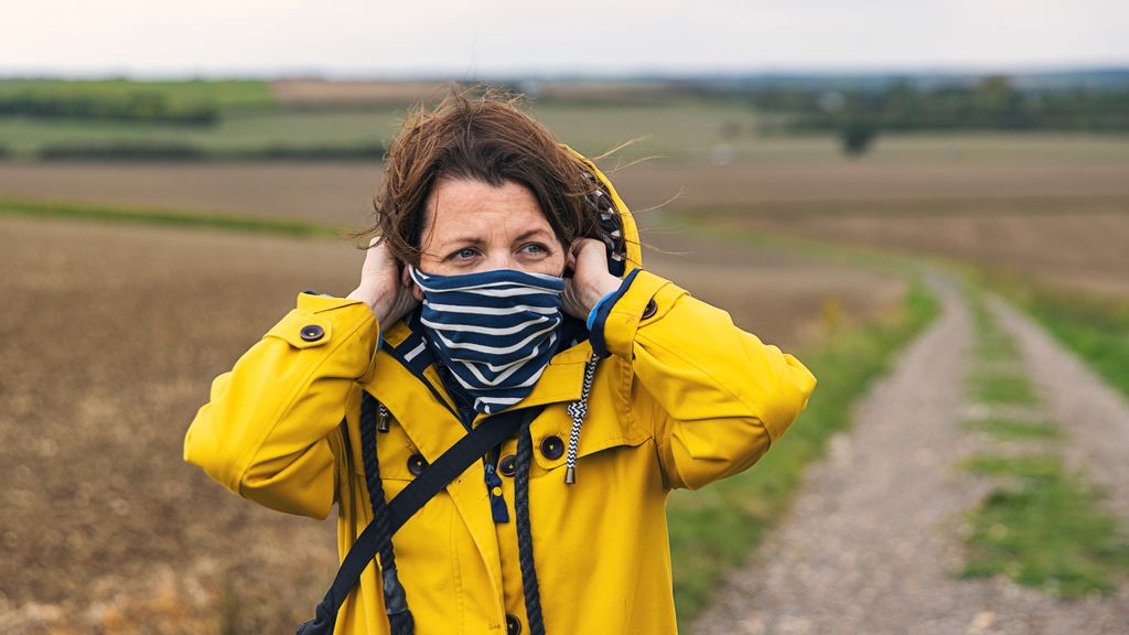 How to avoid and treat windburn on the trail | Advnture