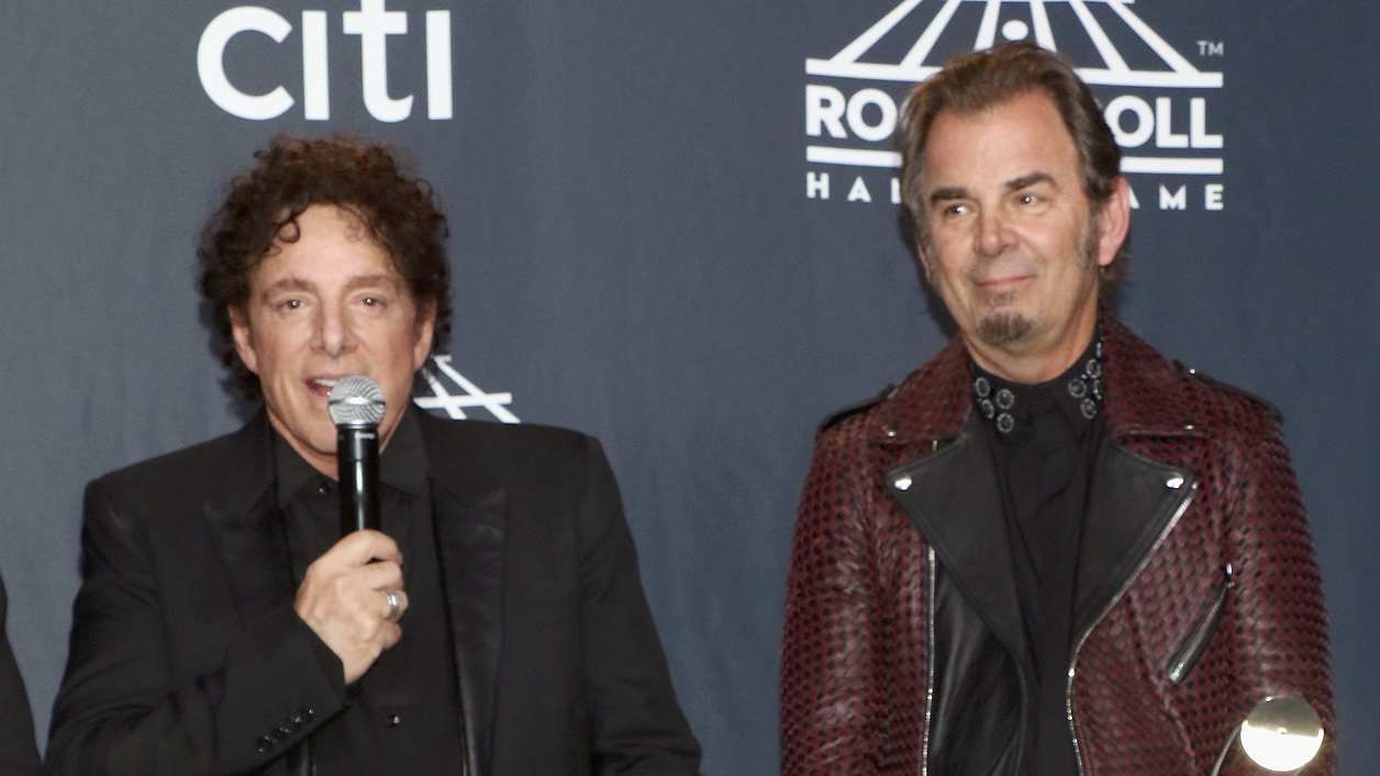 The battle between Journey's Neal Schon and Jonathan Cain is getting ...