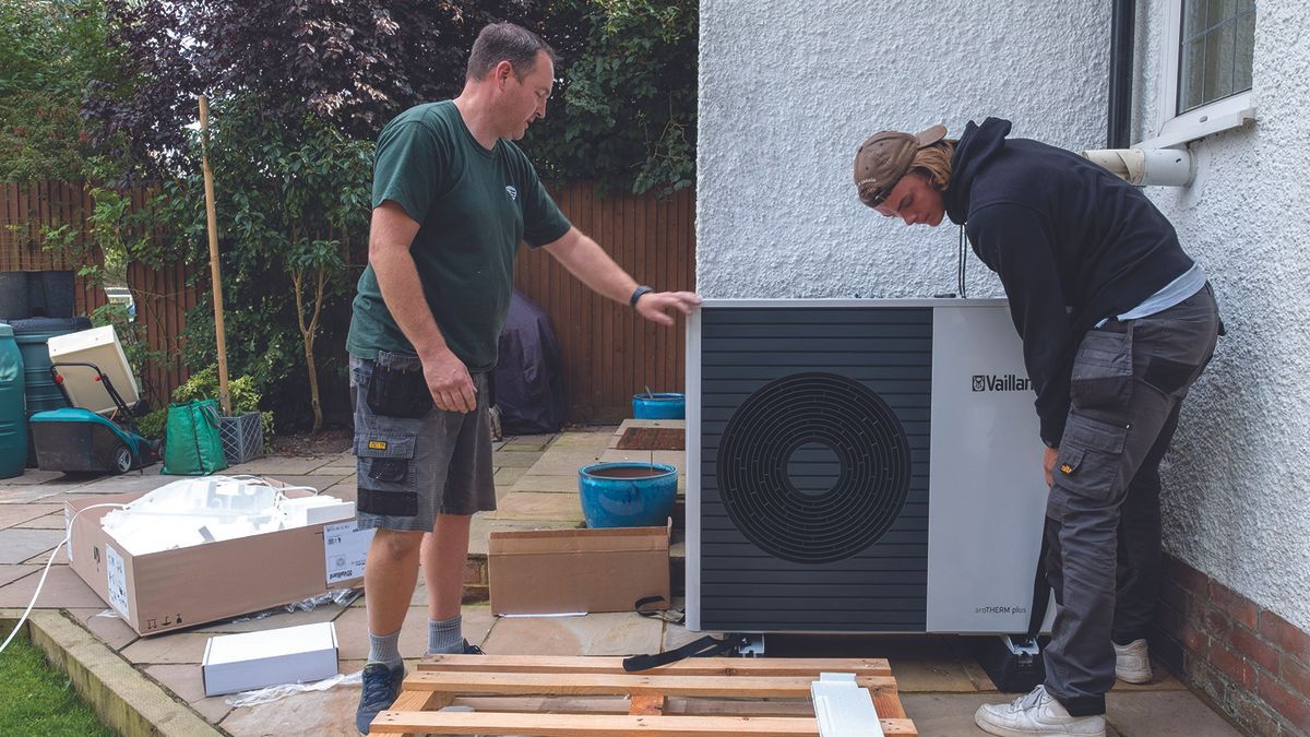 Watch everything you need to know about heat pumps: | Homebuilding