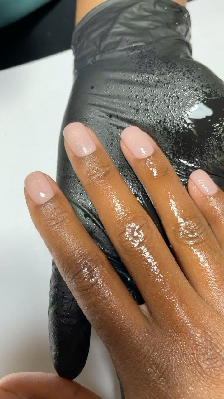 "Bubble Bath" Nails Are the Timeless Nail Trend for Expensive-Looking ...