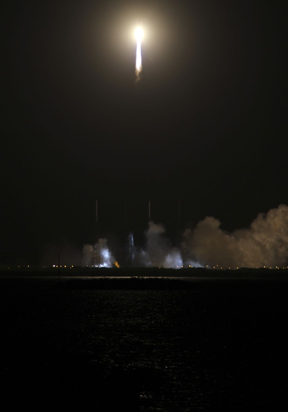 Launch Photos: NASA's TDRS-K Communications Satellite Blasts Off | Space
