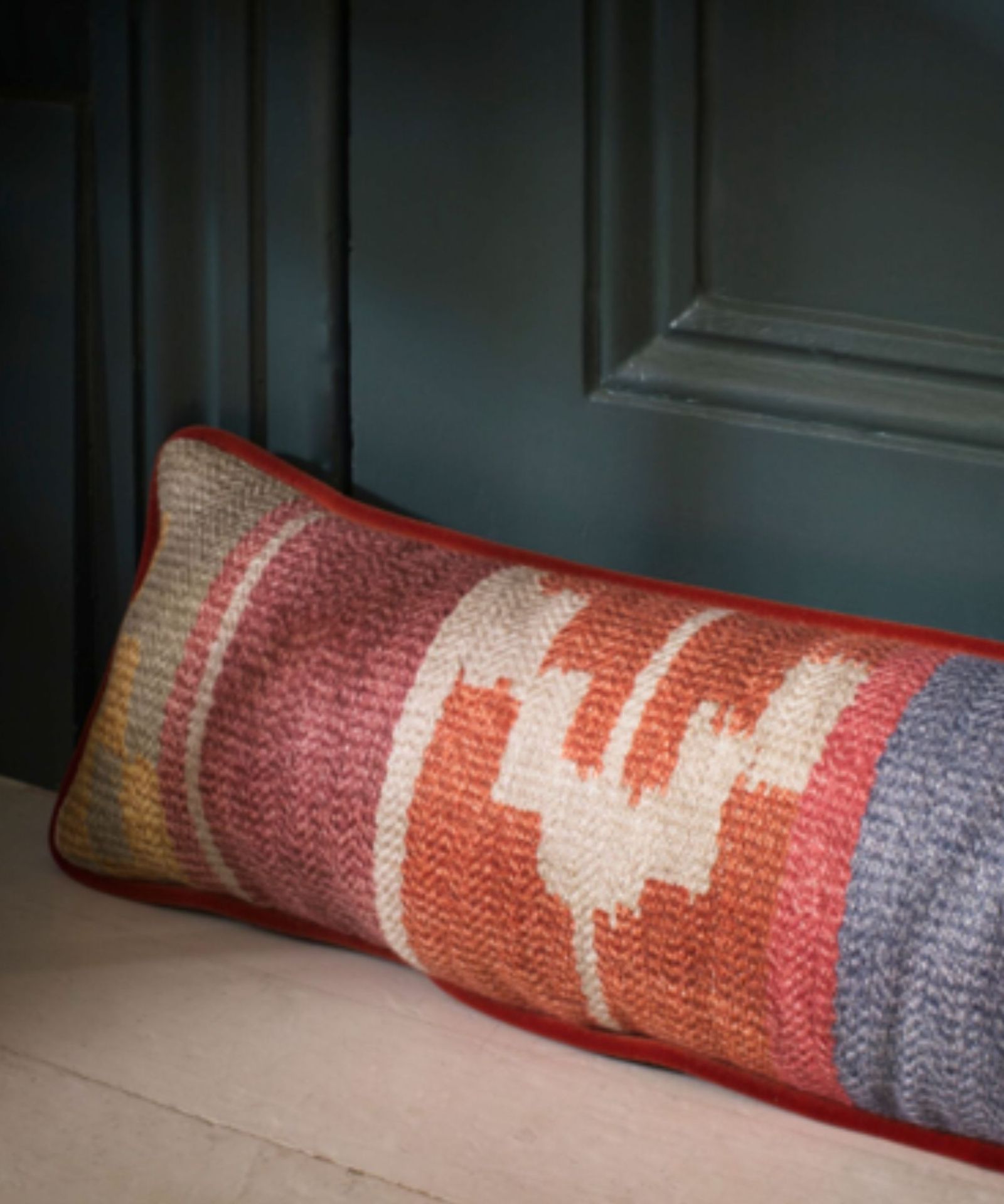 How to keep a living room warm without heating: 8 simple rules | Homes ...