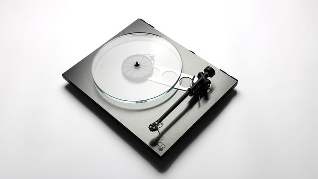 Rega Planar 3 RS Edition review: a beautifully made turntable that ...