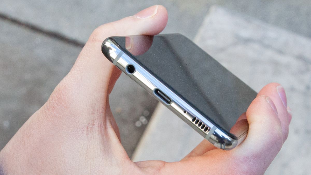 Samsung Galaxy S10e review | Tom's Guide