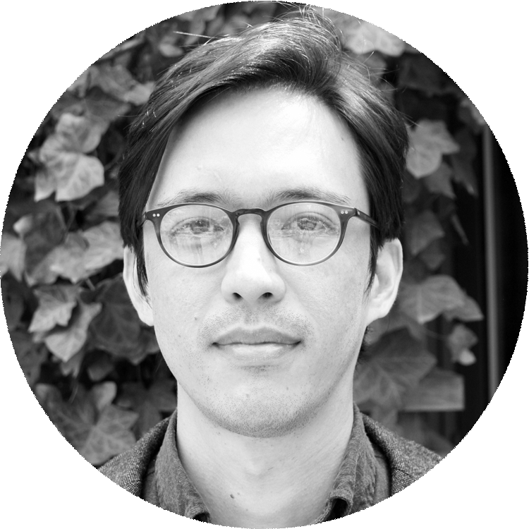 That time Christopher Lee, former Nazi hunter, told Peter Jackson what ...