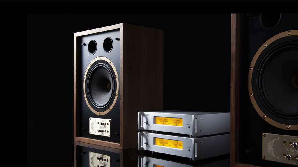 TEAC's new hi-fi amplifier is made to power hardcore audiophile systems ...