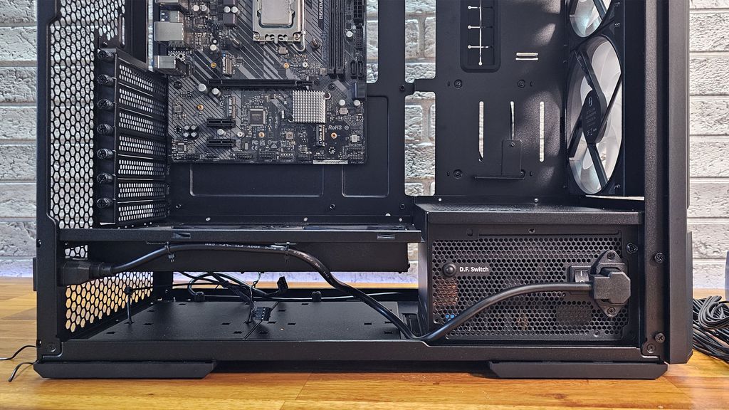 Hands-on with Lian Li's Lancool 207 PC case: Rethinking ATX on a budget | Tom's Hardware