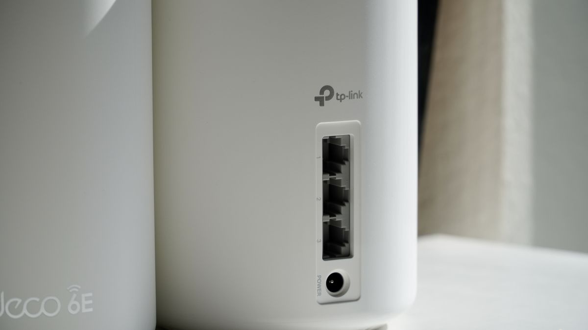 TP-Link Deco XE75 Wi-Fi 6E mesh system review: A fast and compact 6GHz ...