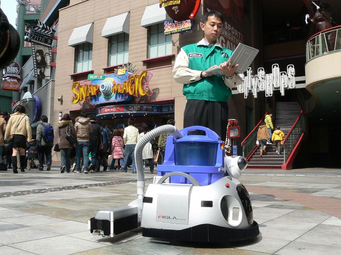 Janitor robot does more than clean floors | TechRadar