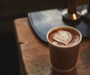 How to make a mocha: explained by chocolatiers and baristas | Homes and ...