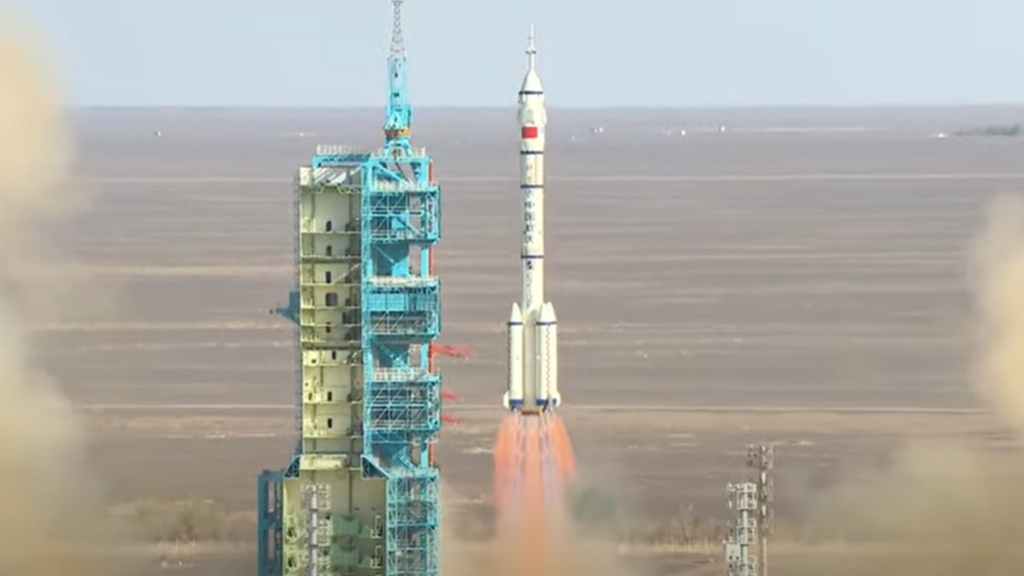 China launches Shenzhou 20 astronauts to Tiangong space station (video) | Space