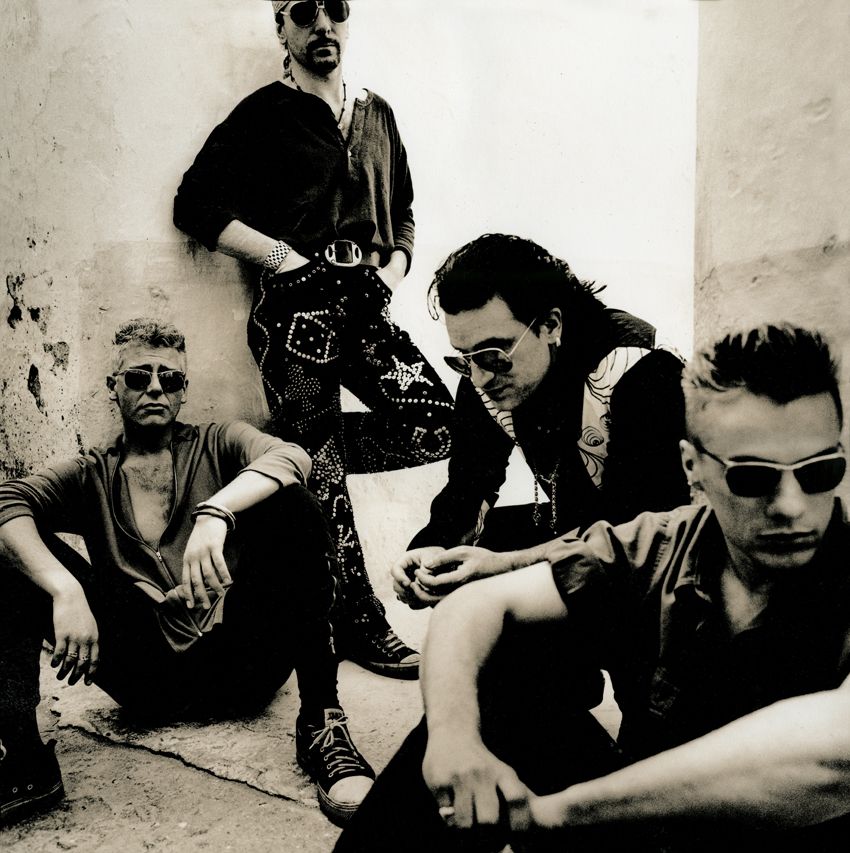 U2's Achtung Baby: 20th anniversary edition, bonus material track-by ...