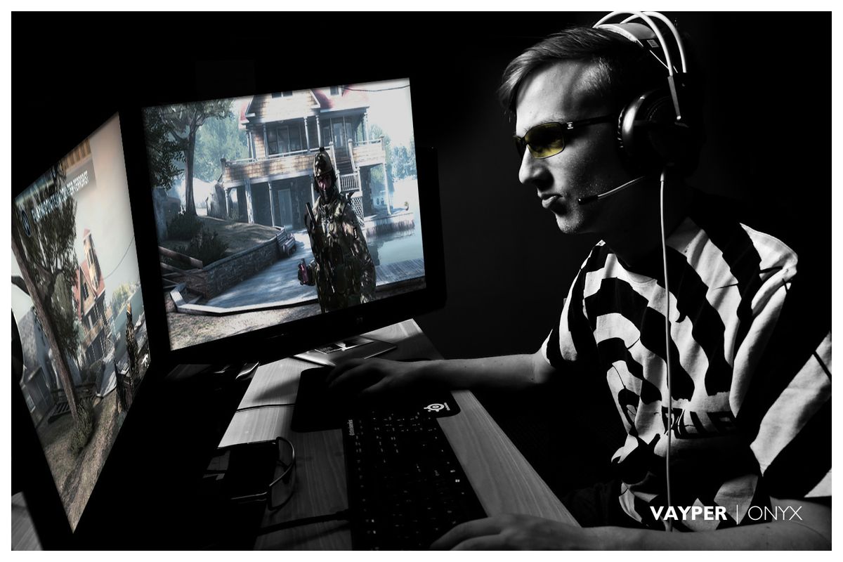 How do you prevent eye strain while gaming? | PC Gamer