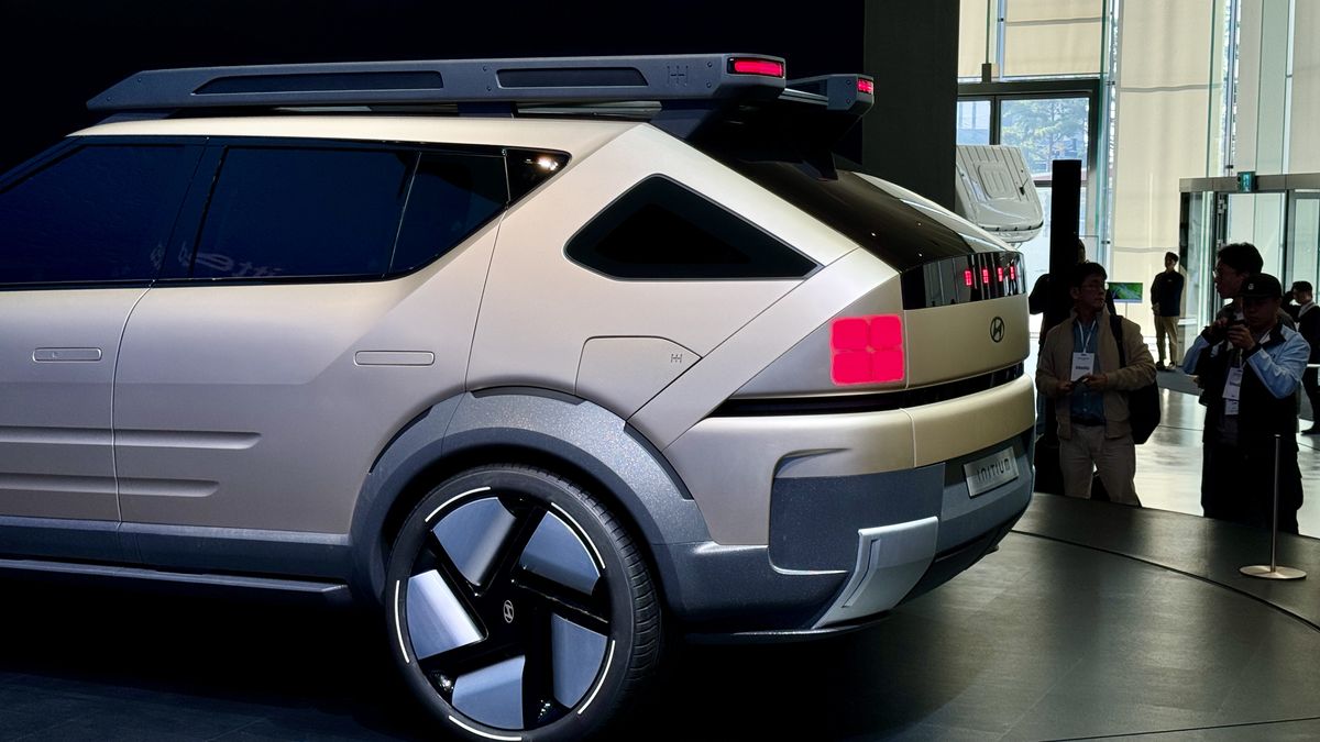 Hyundai's bold new hydrogen concept EV gives us a glimpse of its future ...