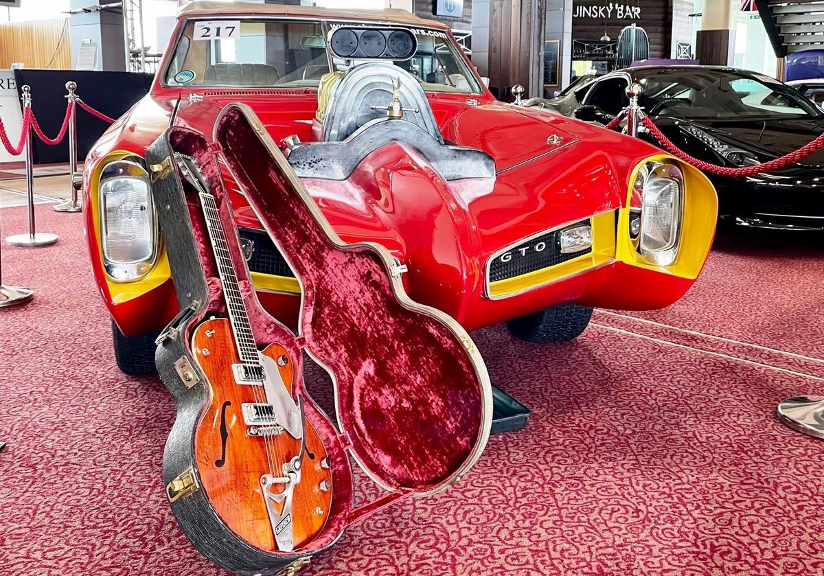 A vintage Gretsch Tennessean used by The Monkees is headed to the ...