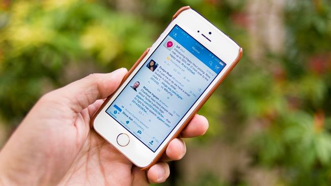 You can now browse Twitter on the go without an account | TechRadar