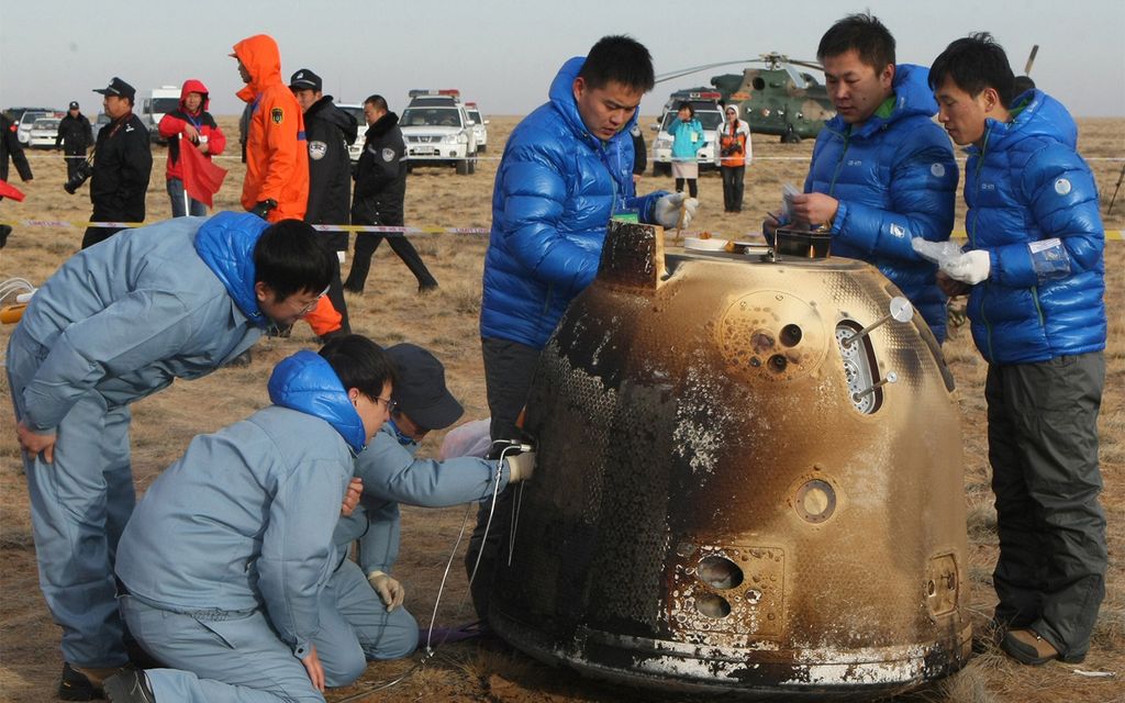 China On the Moon! A History of Chinese Lunar Landings and Probes in ...