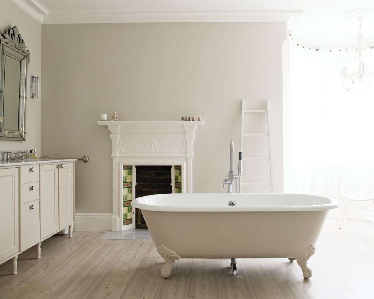 Experts weigh in on Farrow & Ball's popular Wimborne White | Homes and ...