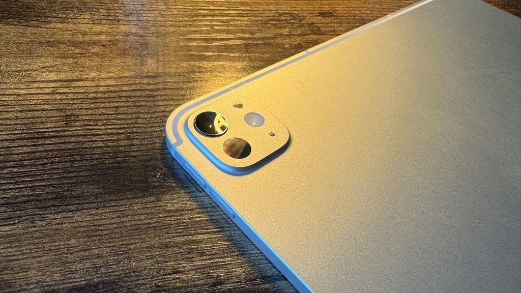 iPad Pro (2024, M4) review: A dramatic OLED display and more power than ...