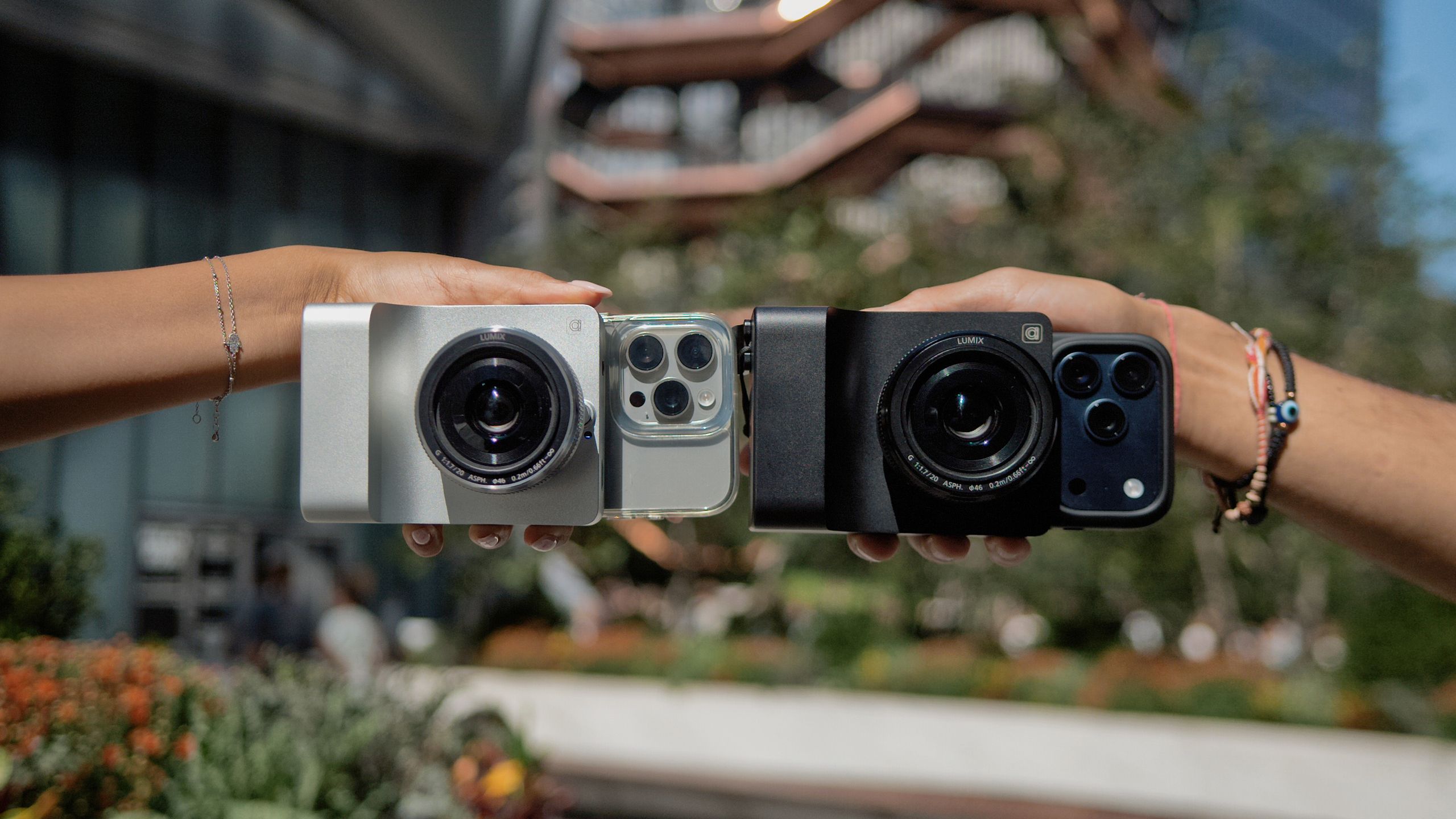 Subscriptions are coming to mirrorless cameras. This new camera costs ...