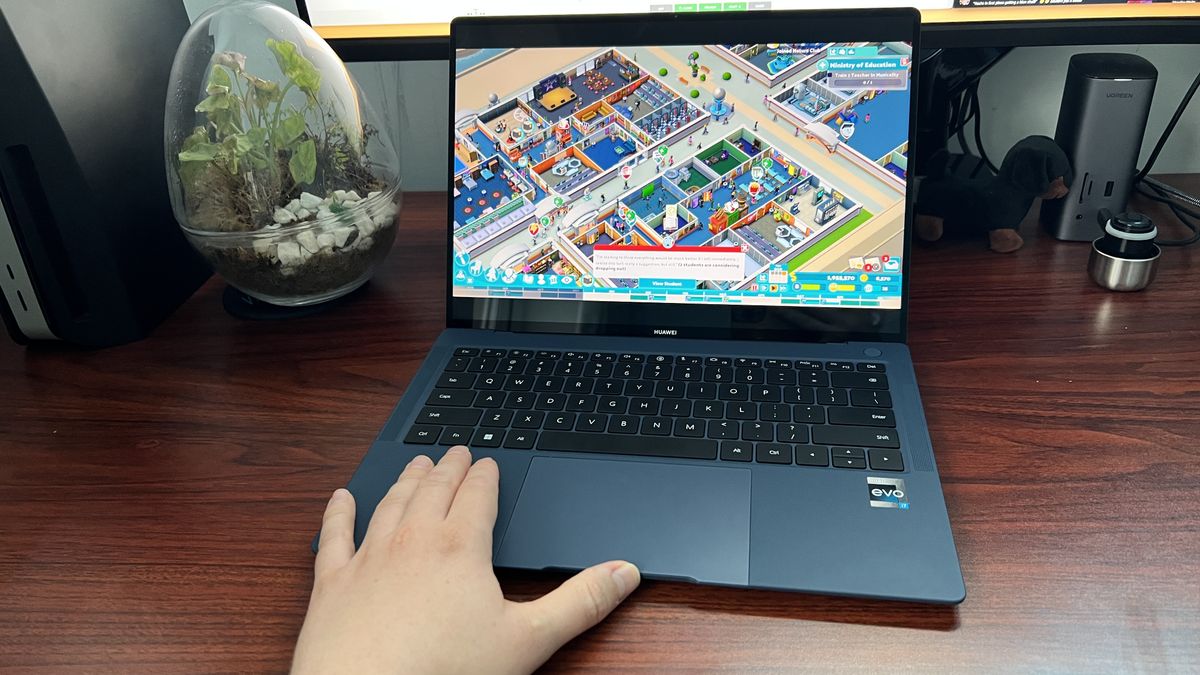 Huawei MateBook X Pro vs MacBook Air M2 — Which laptop is better ...
