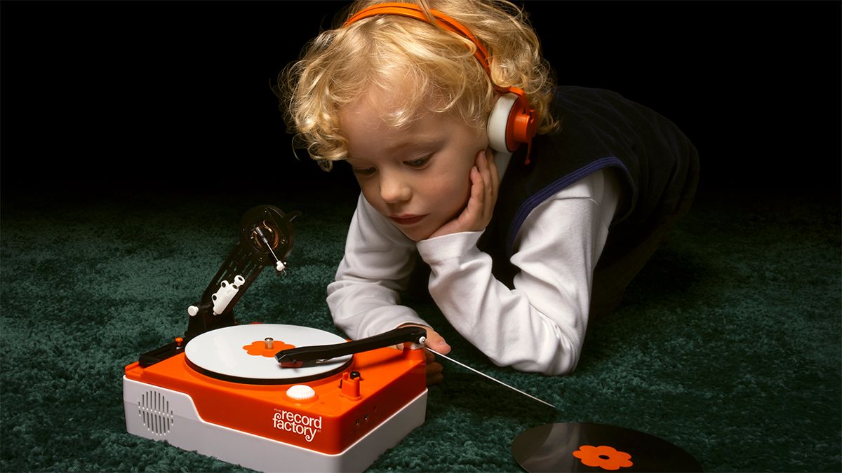 Teenage Engineering’s PO-80 is a $149 lo-fi vinyl cutting machine with ...