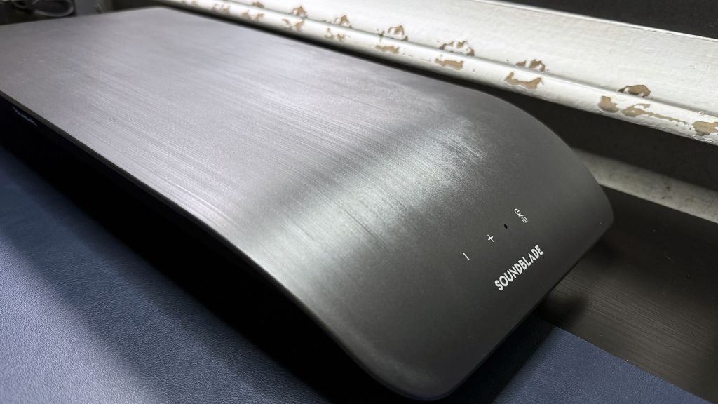 BlueAnt Soundblade Review: Pretty and loud | Tom's Hardware