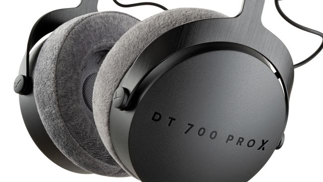Beyerdynamic DT 700 Pro X review | What Hi-Fi?