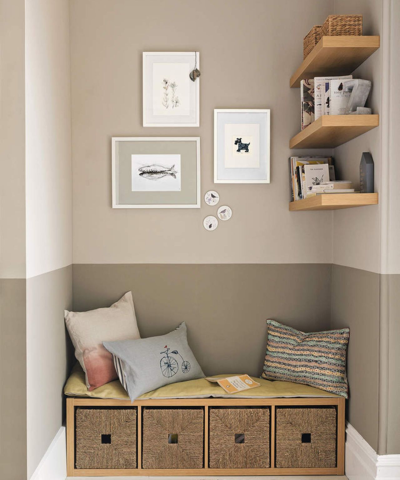 10 ways to expertly style alcoves according to designers | Homes and ...