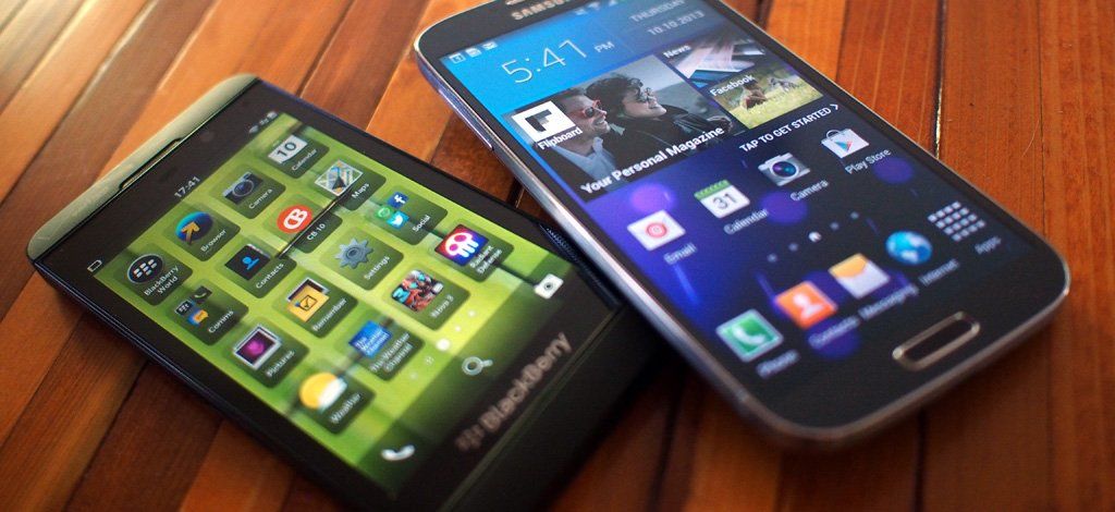 Customization, colors, and accessories: making the smartphone ...