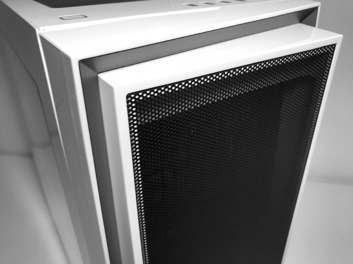 SilverStone Redline Series RL06 Review - Tom's Hardware | Tom's Hardware