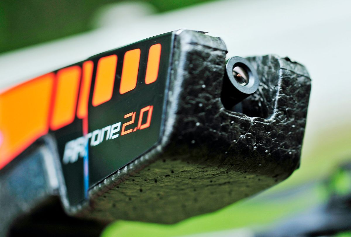 Flying the Parrot AR.Drone 2.0 Quadricopter with a Windows tablet ...