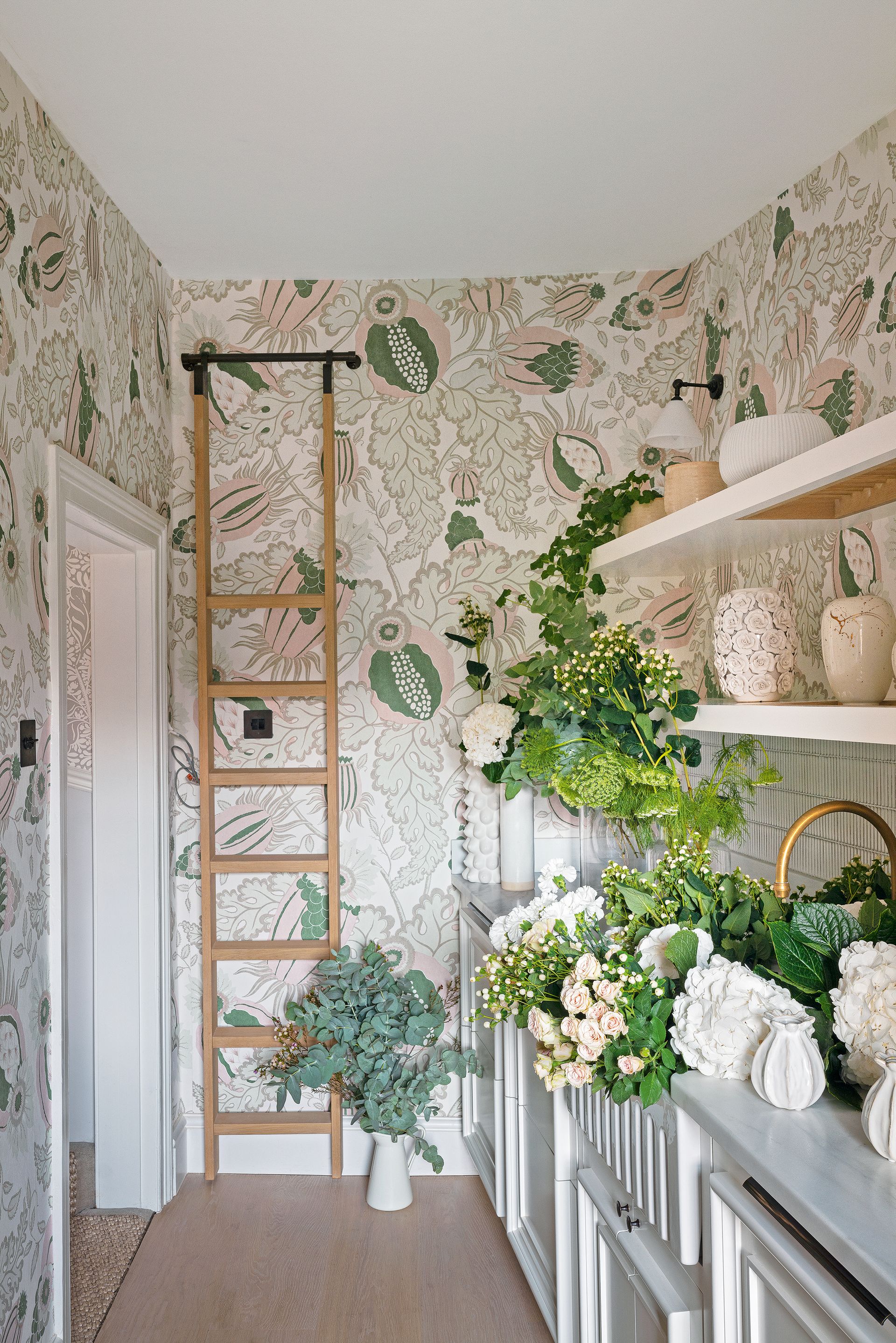 8 dreamy flower room ideas | Homes and Gardens