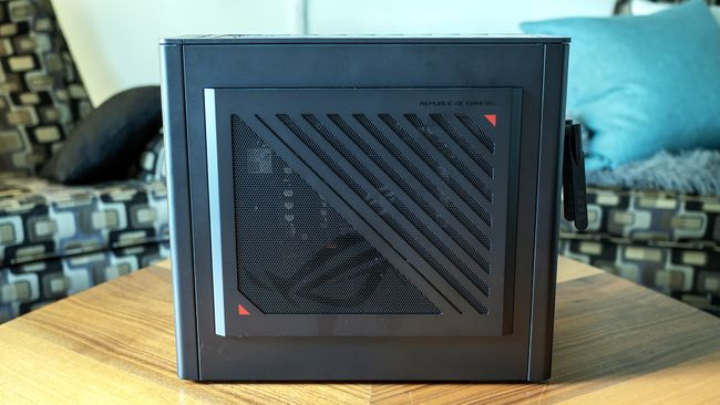 Asus ROG G22CH Review: Small and Powerful, But Loud | Tom's Hardware