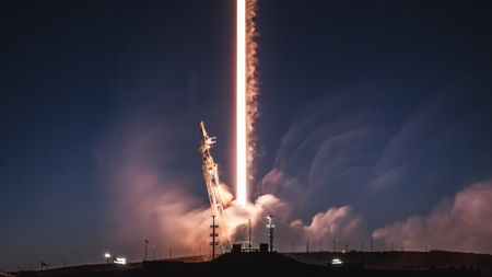 SpaceX's Starlink satellite megaconstellation launches in photos | Space
