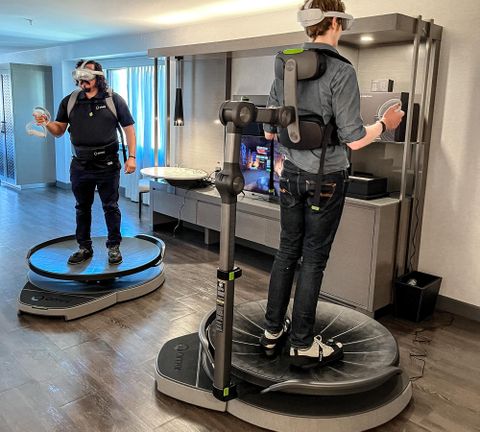 I spent an hour in the Virtuix Omni One full-body VR rig — here's what ...