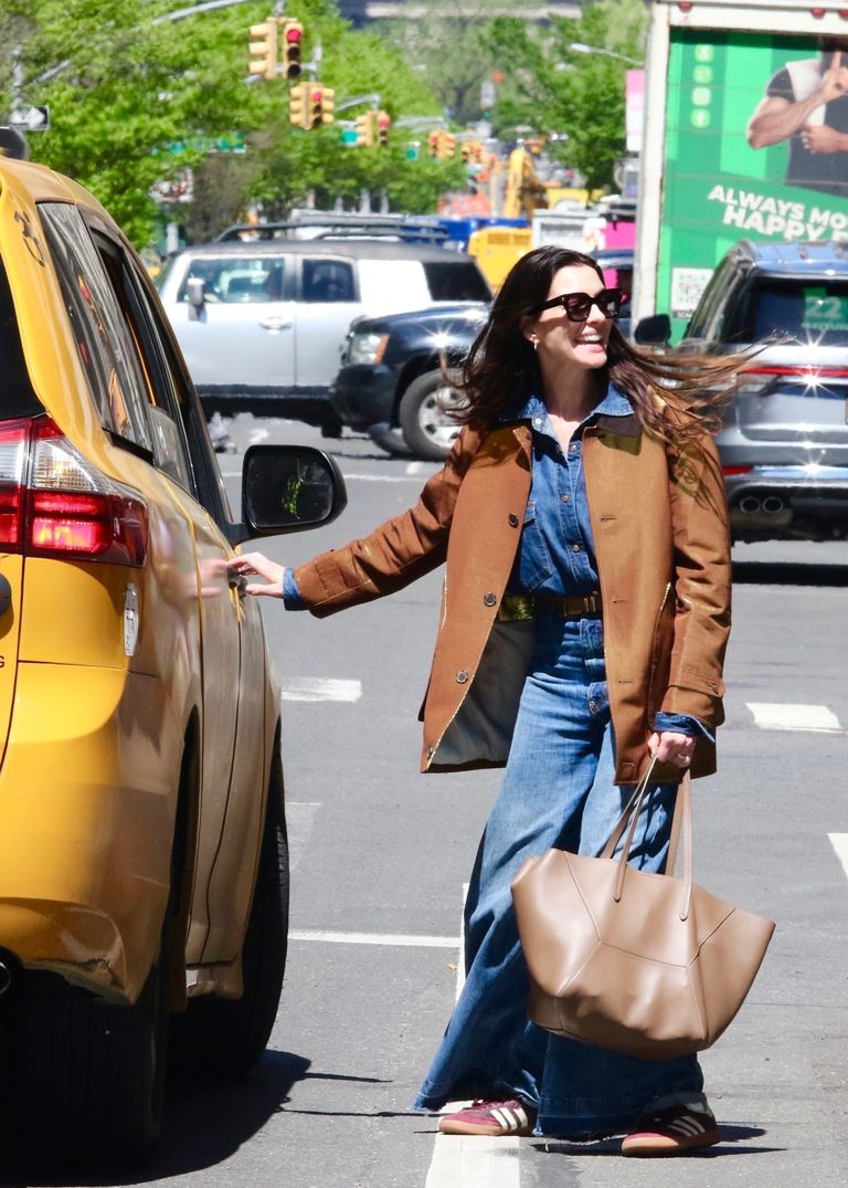 Anne Hathaway Knows the Best Denim-on-Denim Fashion Rule | Who What Wear