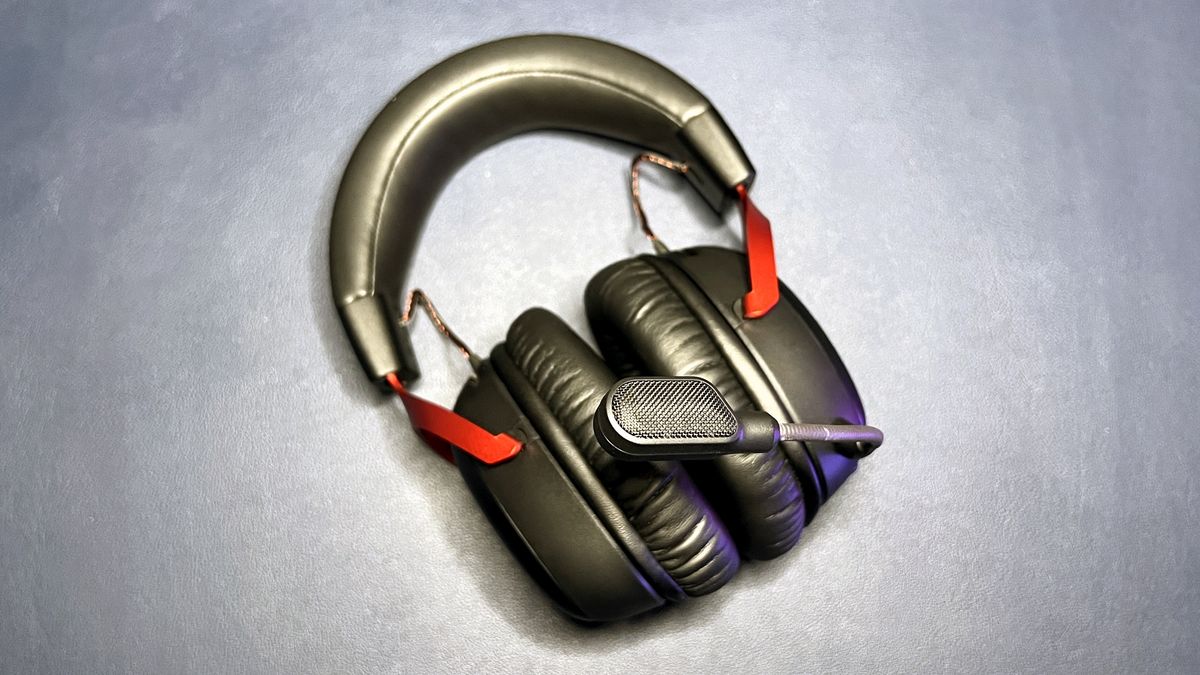 HyperX Cloud III Wireless Review: For the Device Minimalist | Tom's ...