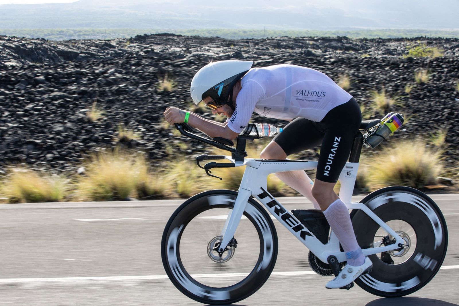 Chest fairings, aero lunchboxes and custom cockpits... the non-UCI tech ...